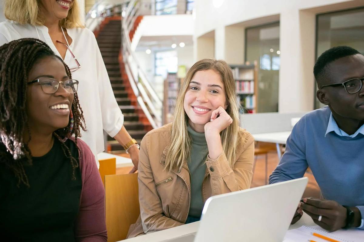 How Personalized Learning Enhances Student Performance and Engagement ...